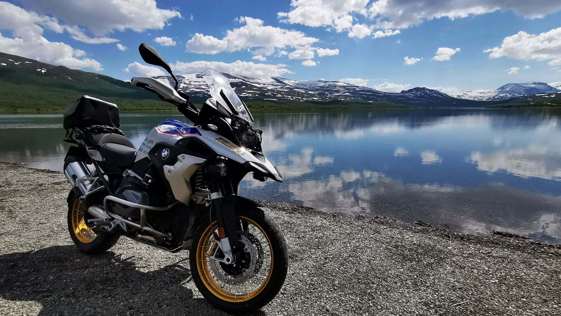 MC & MC-utstyr » BMW & Yamaha » Speed Motorcenter